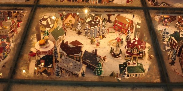 The Mini Time Machine Museum of Miniatures - Attraction Guide | TucsonTopia
