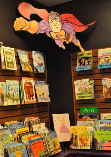 Ultimate Guide to Bookmans Tucson | TucsonTopia