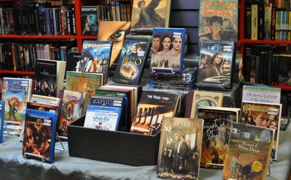 Ultimate Guide to Bookmans Tucson | TucsonTopia