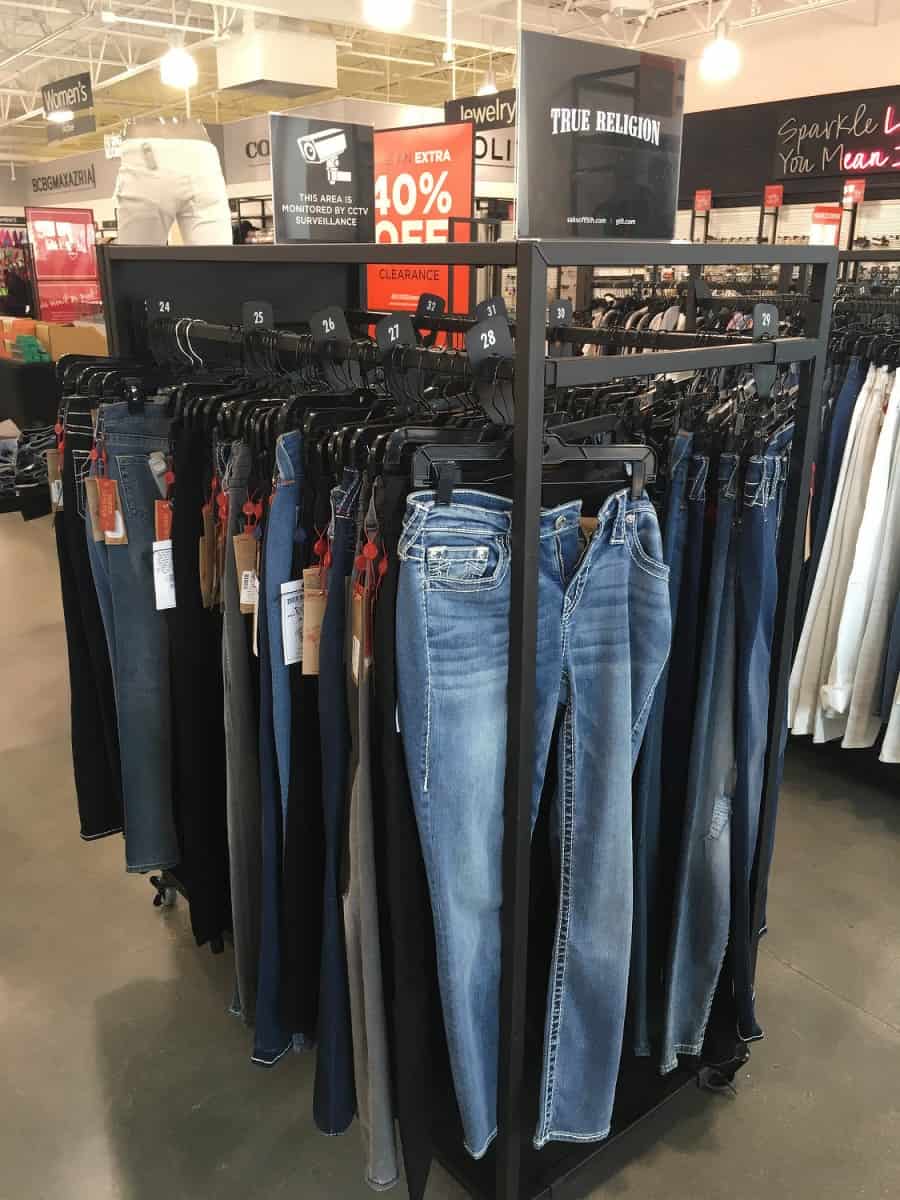 Tucson Premium Outlets Guide - Stores, Restaurants, Parking, Deals ...