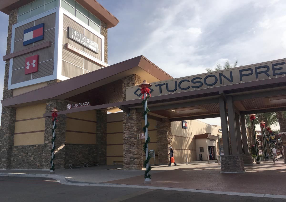 Tucson Premium Outlets Guide - Stores, Restaurants, Parking, Deals ...